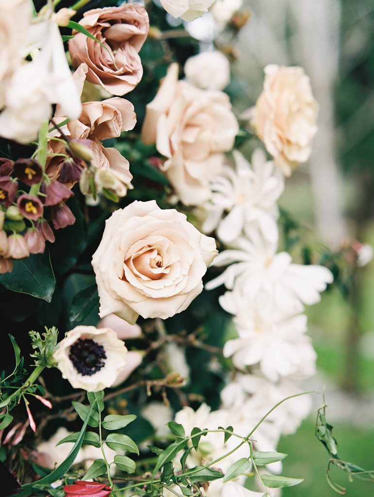 Chateau Lill Wedding with Romantic Spring Blooms | Alina + Neema ...